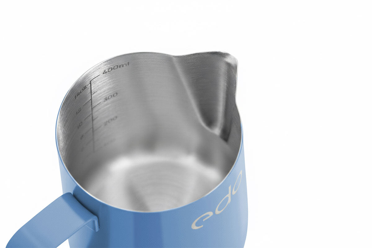Pro Lined Milk Pitcher - 400ml | Blue – edo barista